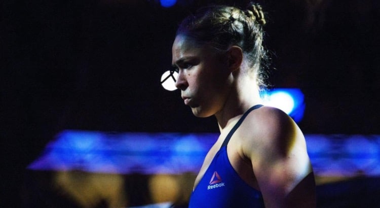 Ronda Rousey Makes Contact With The World