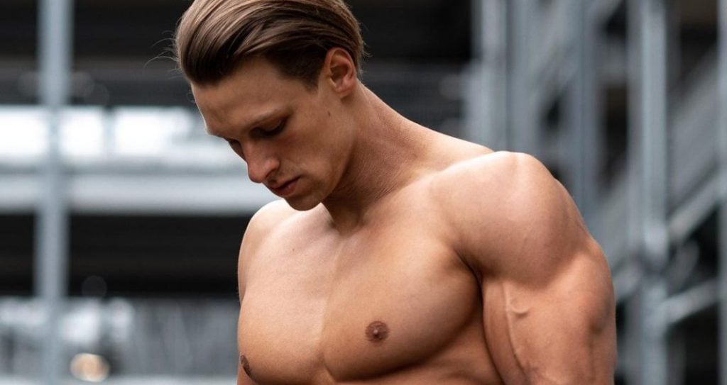 How Steve Kris Works Out For Gains With Minimal Equipment