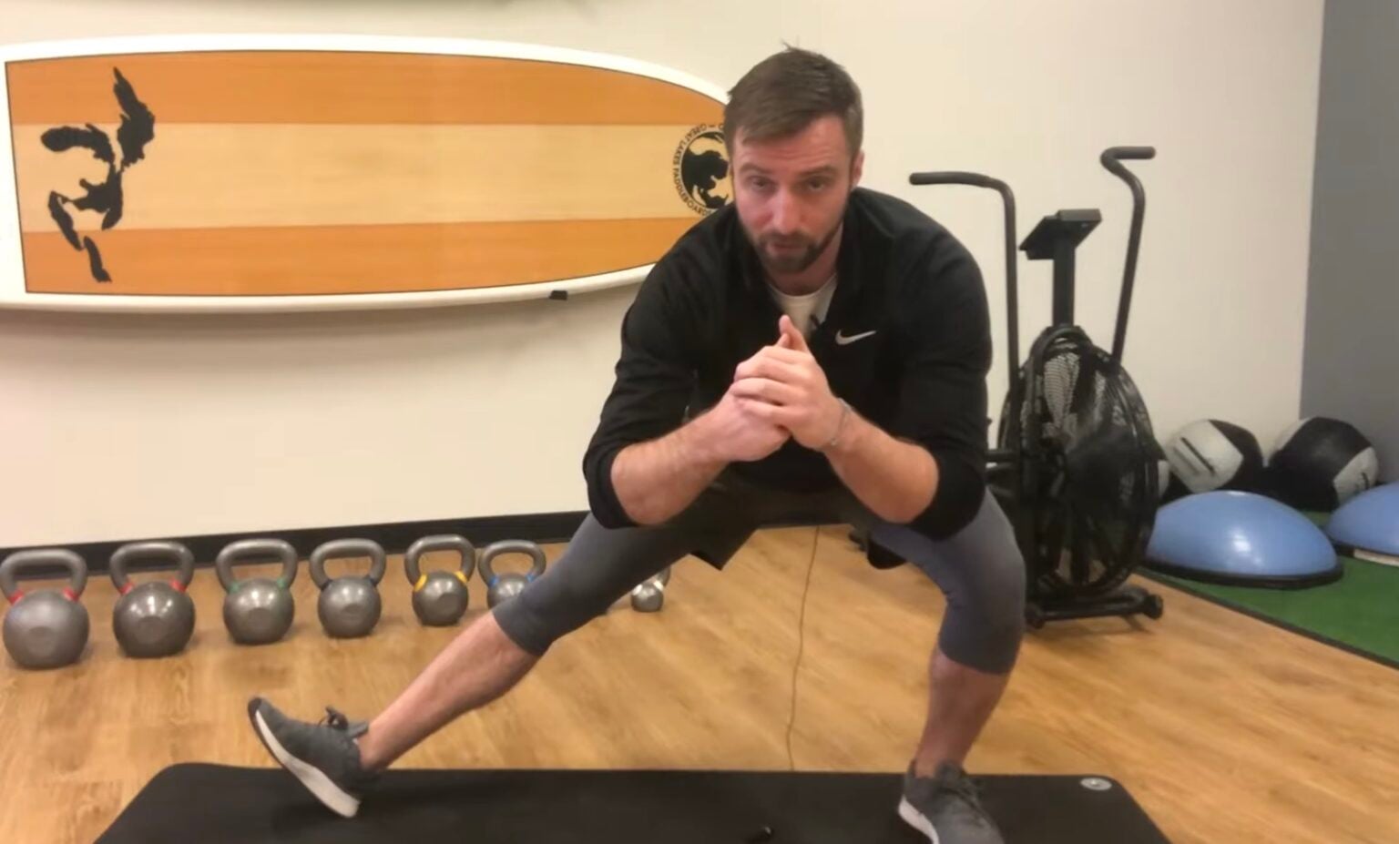 How to Do the Cossack Squat - Generation Iron Fitness & Strength Sports ...